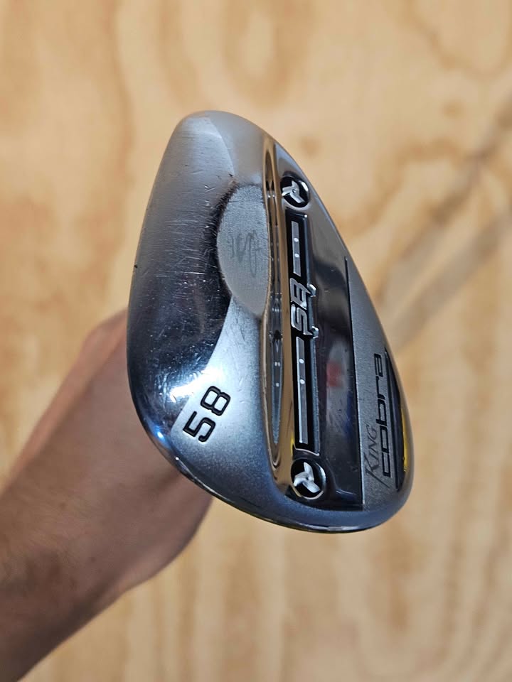 Cobra SnakeBite 58 degree Wedge RH golf club – Smooth Shafts